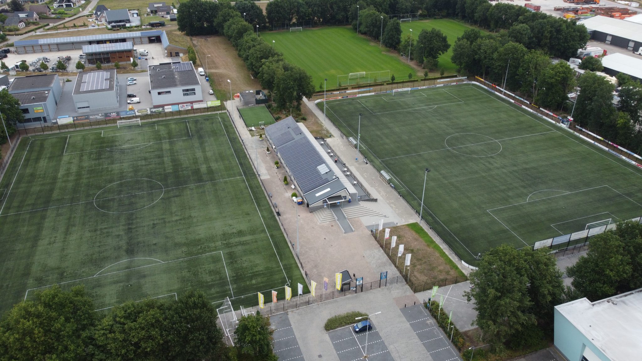 FOTO'S: De Eeuwlanden van boven! | vv SEH